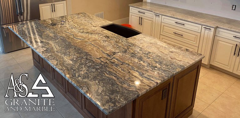 contrast-and-color-beautiful-exotic-quartzite-kitchen-with-full-height ...